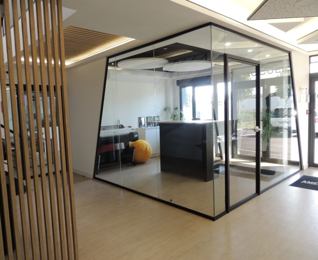 THIN PARTITIONS X30 - Qovans